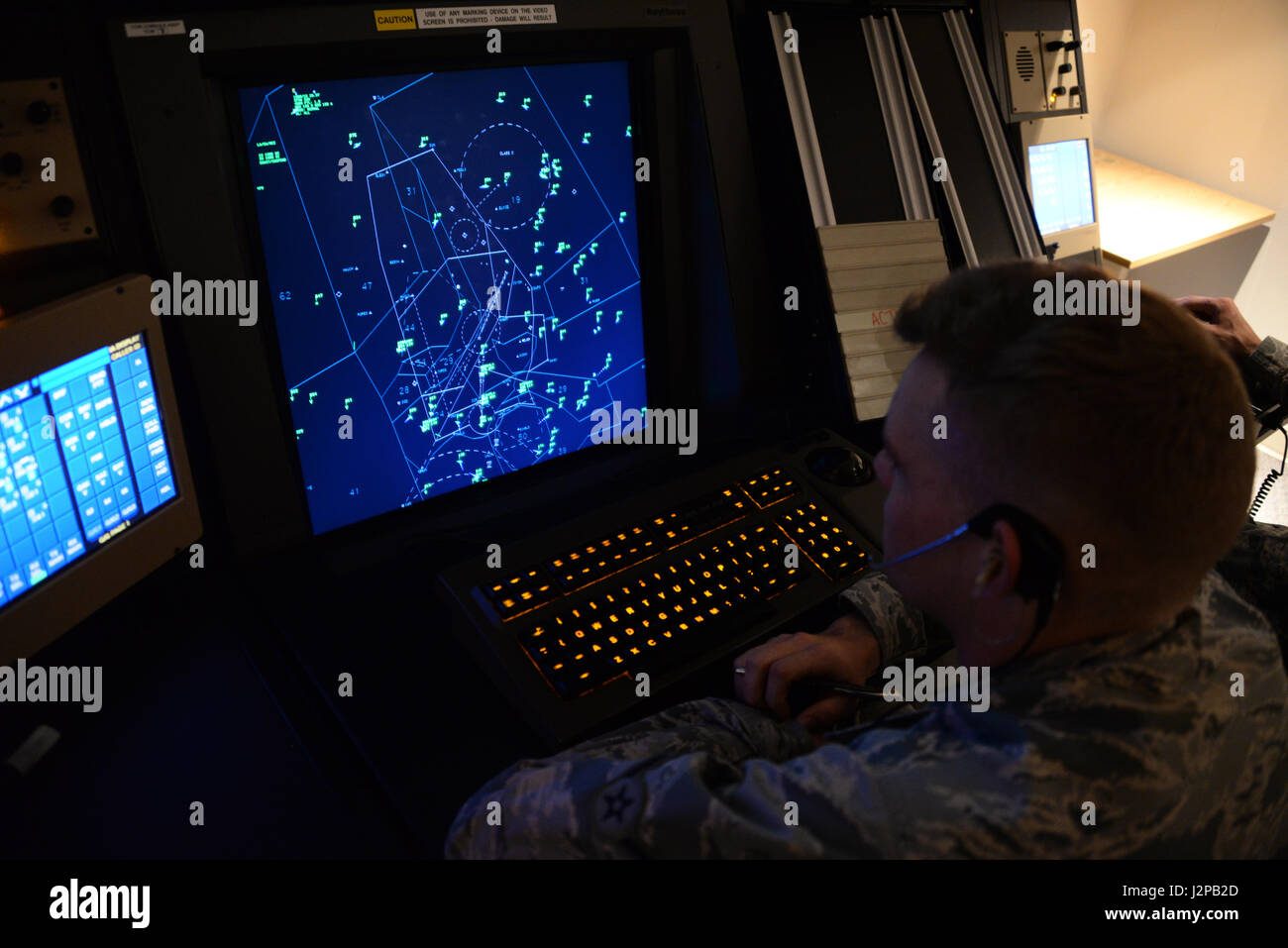 Radar approach control facility hi-res stock photography and images - Alamy