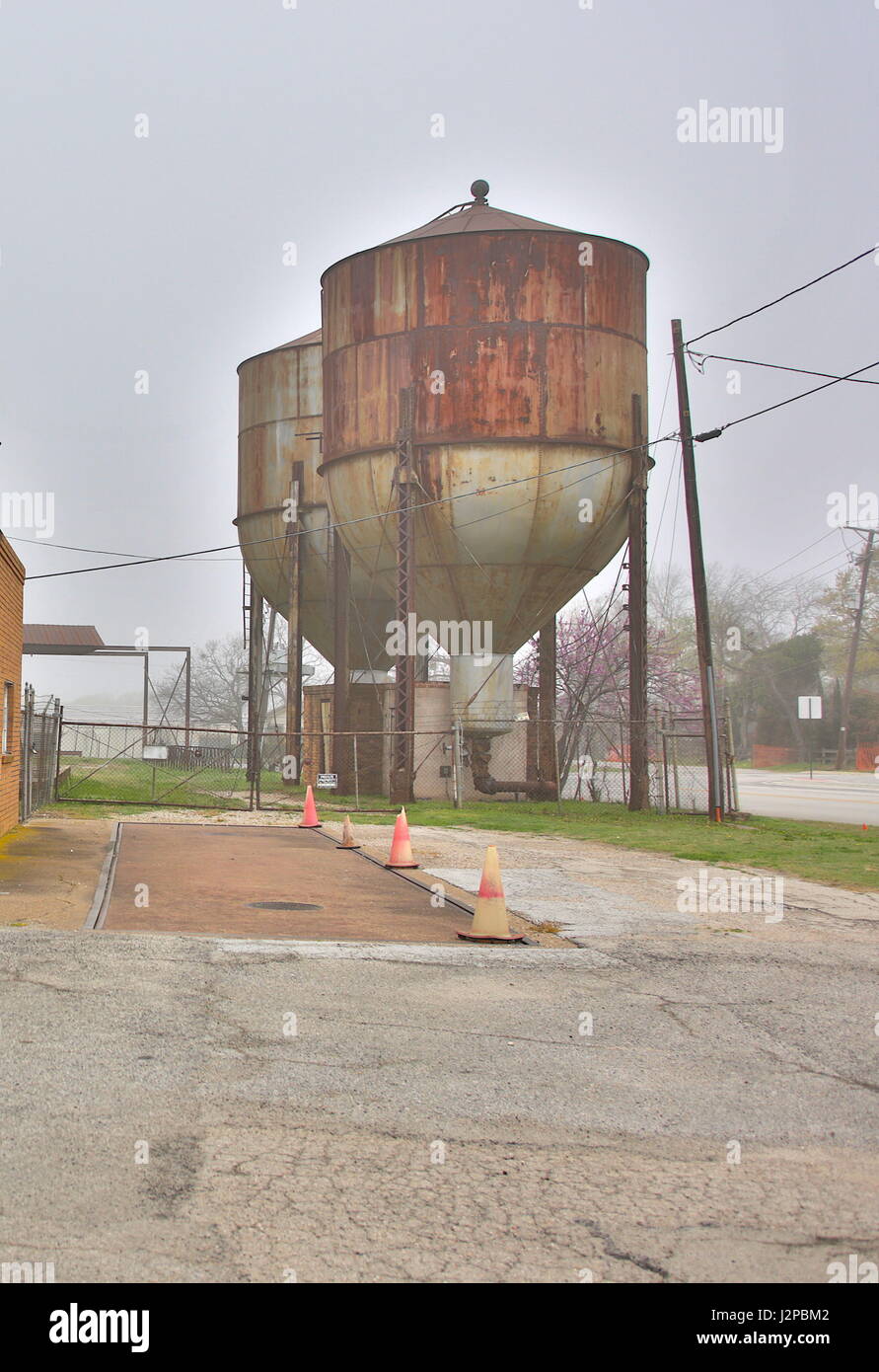 Rust belt closed hi-res stock photography and images - Alamy