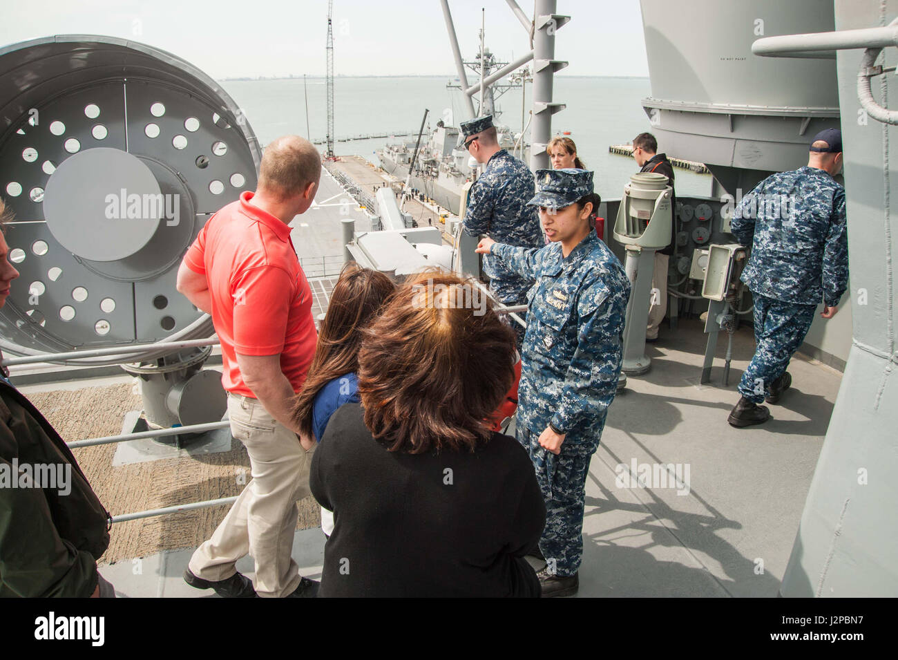 Personnel staff aboard uss hi-res stock photography and images - Alamy