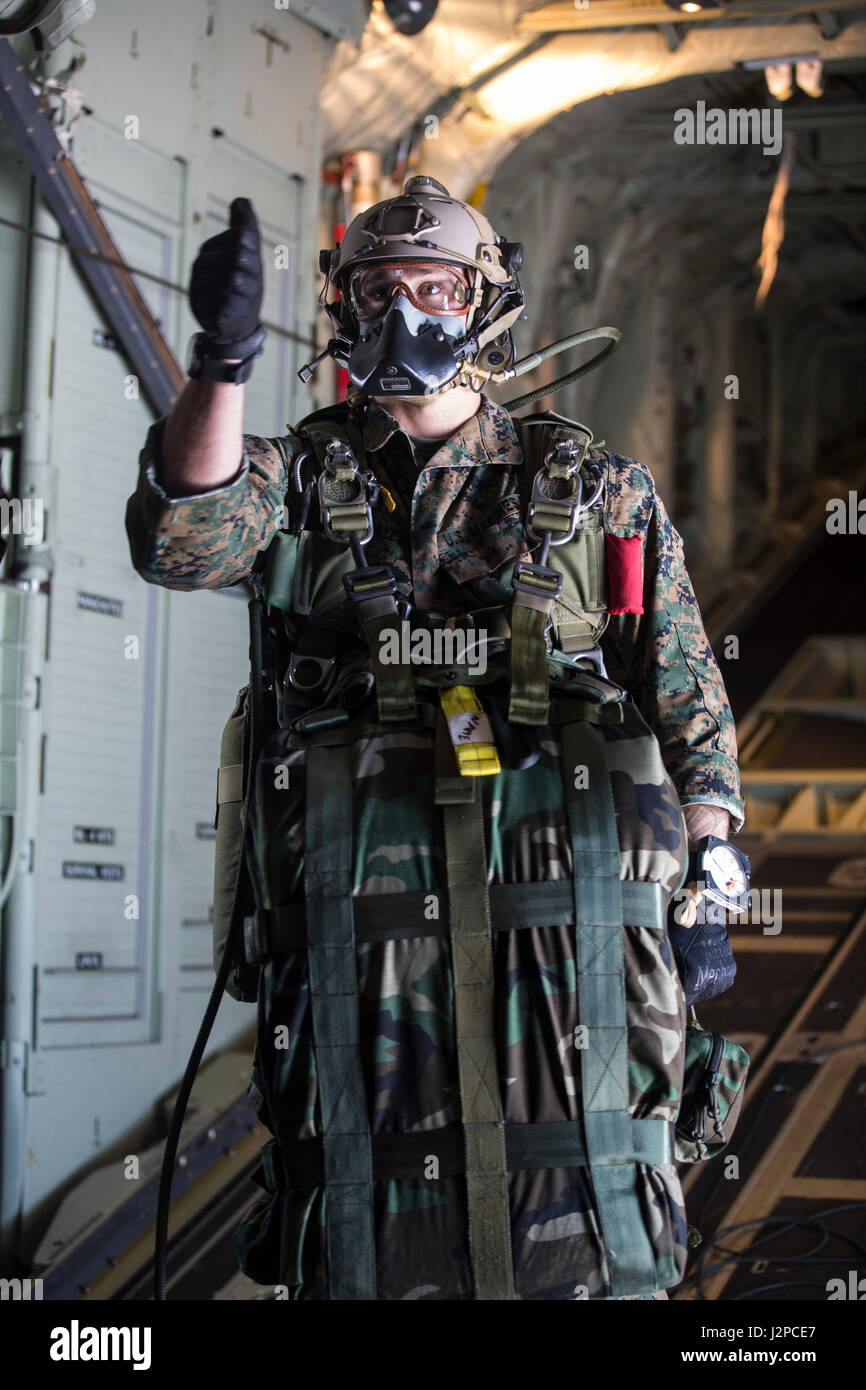 U.S. Special Operations Forces personnel take part in a military ...