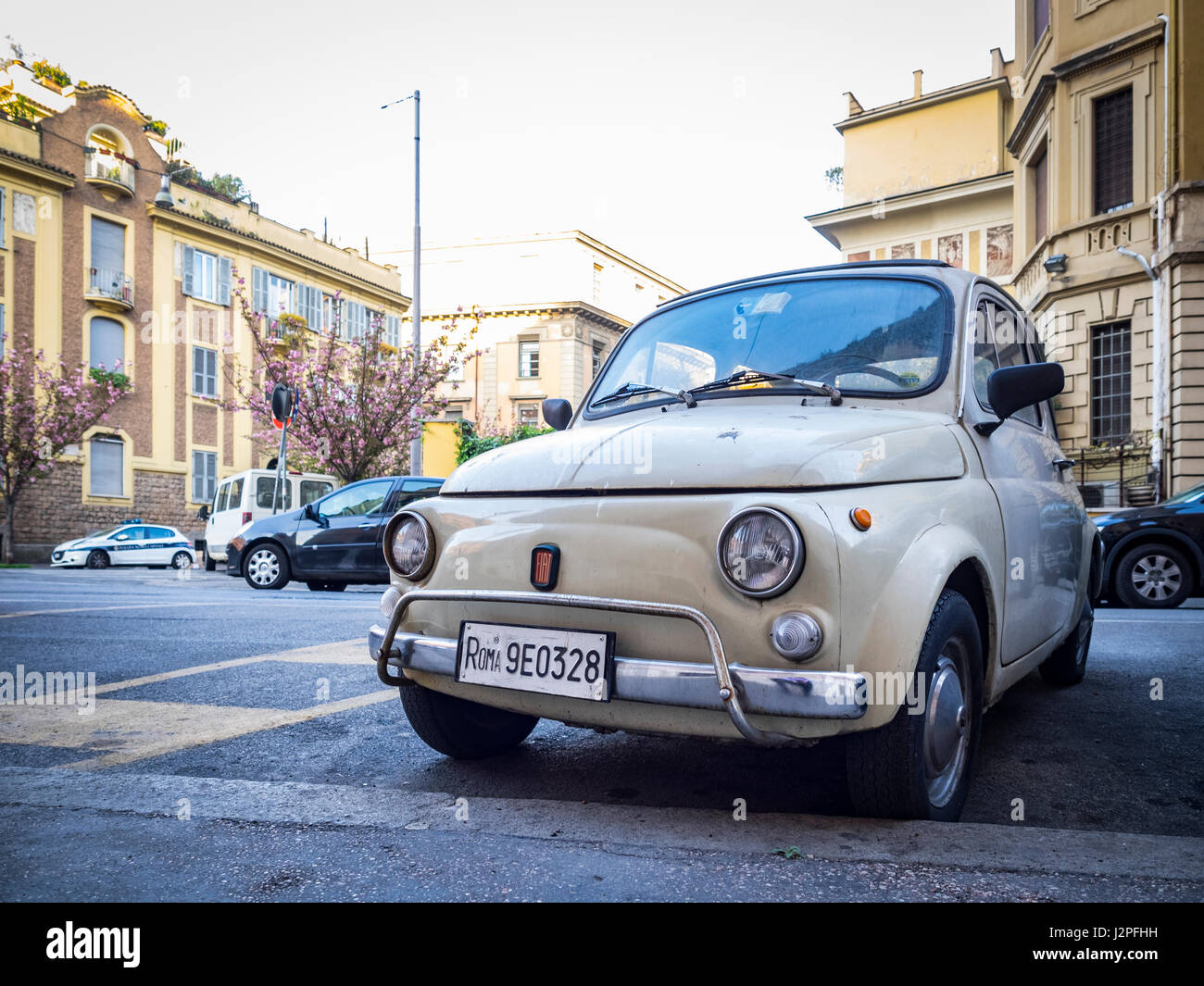 License plate rome hi-res stock photography and images - Alamy