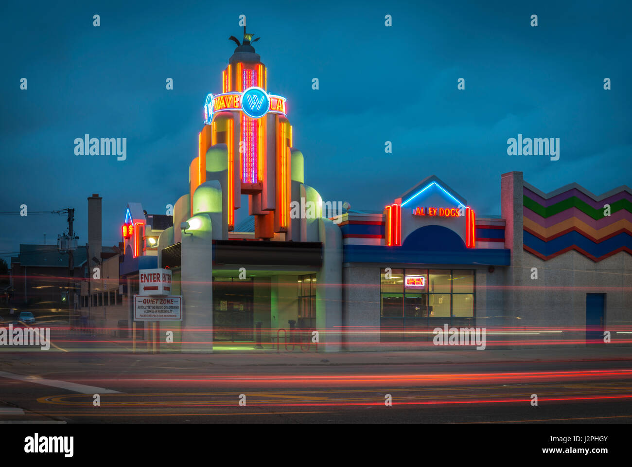 Vintage bowling sign hi-res stock photography and images - Alamy