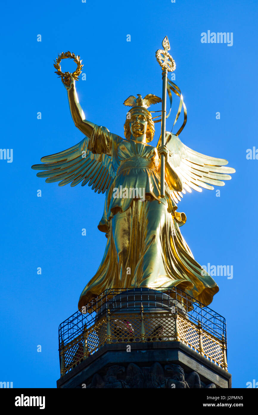 Victory Column Berlin. statue of victory (siegessaule Stock Photo - Alamy