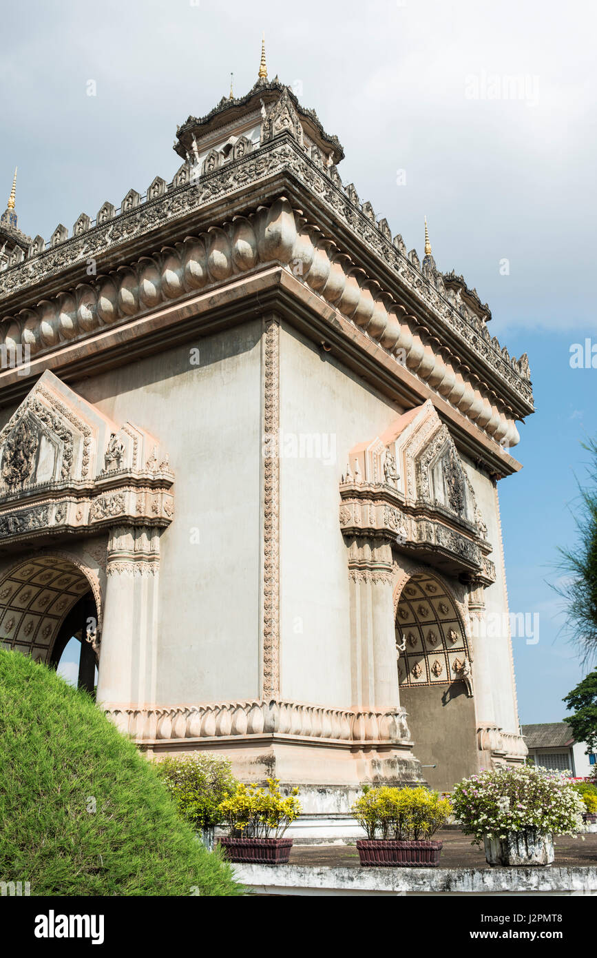 Patouxay victory gate hi-res stock photography and images - Alamy