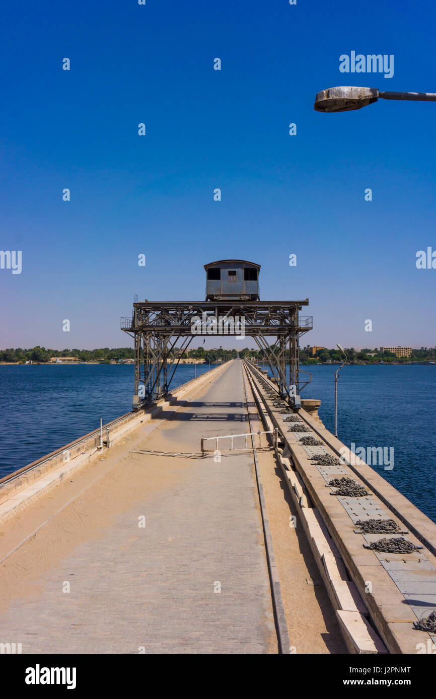 Sluice gate on the Nile river, Egypt. watergate near Esna Stock Photo ...