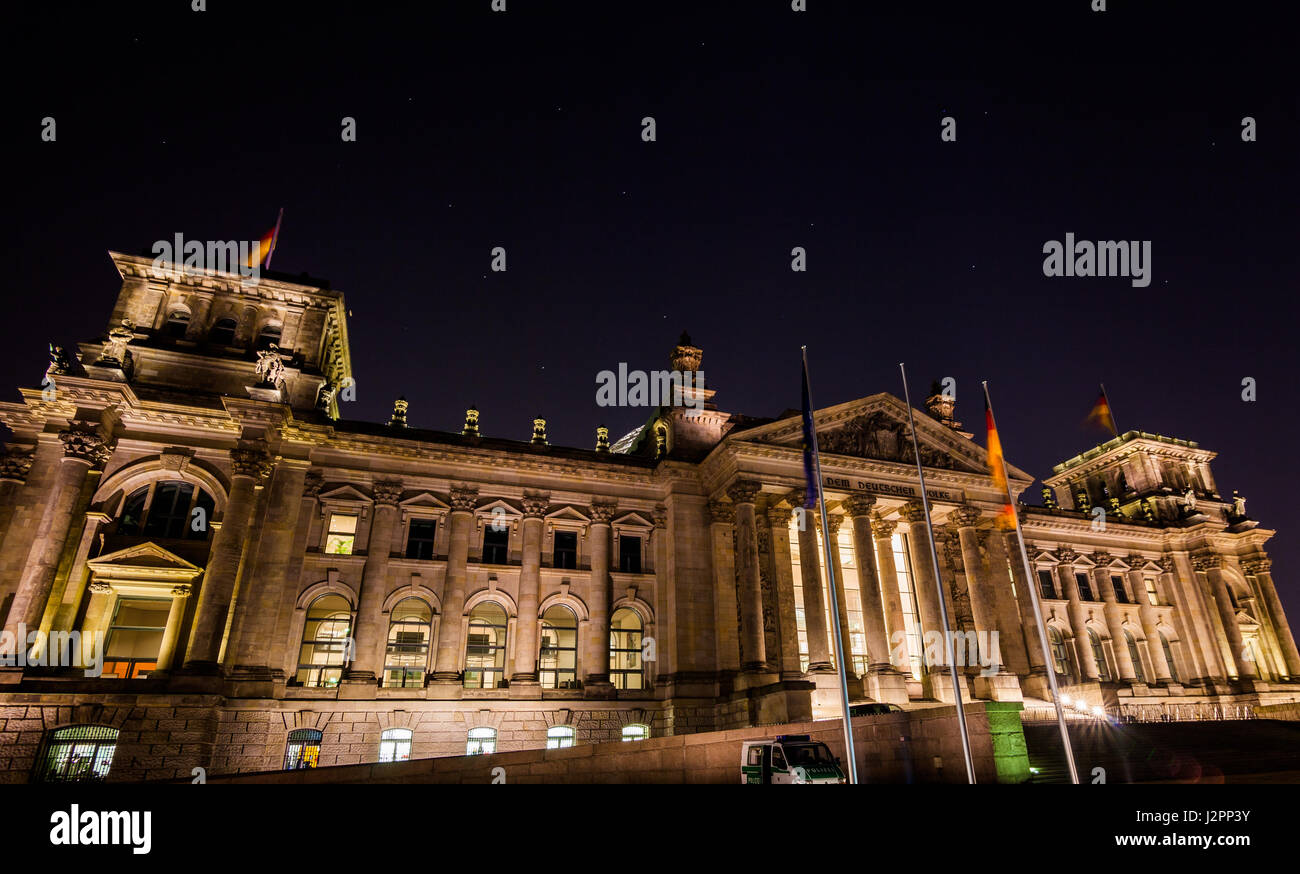 Side facade reichstag in hi-res stock photography and images - Alamy