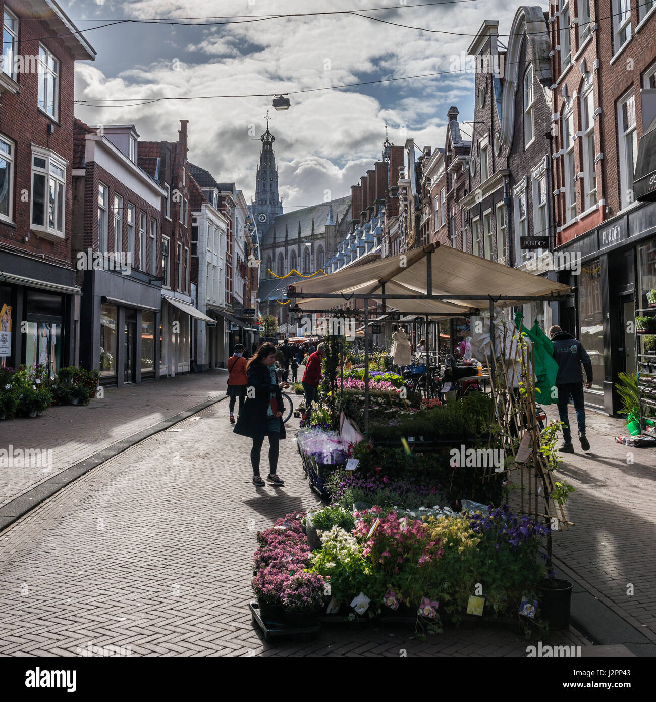 Street market in Haarlem, Netherlands Stock Photo - Alamy