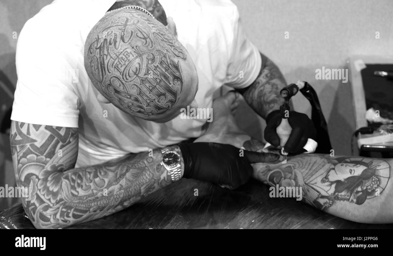 BLACK AND WHITE ONLY Tattoo artists show their skills at the Big North ...