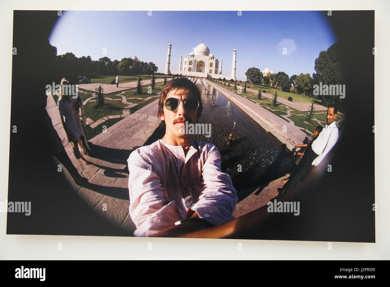 World’s first exhibition exploring the history of the selfie from the ...