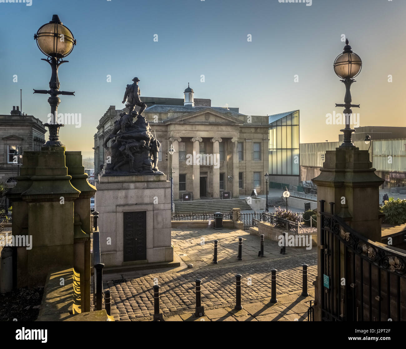 Oldham Town Hall and leisure complex and war memorial from the steps of ...