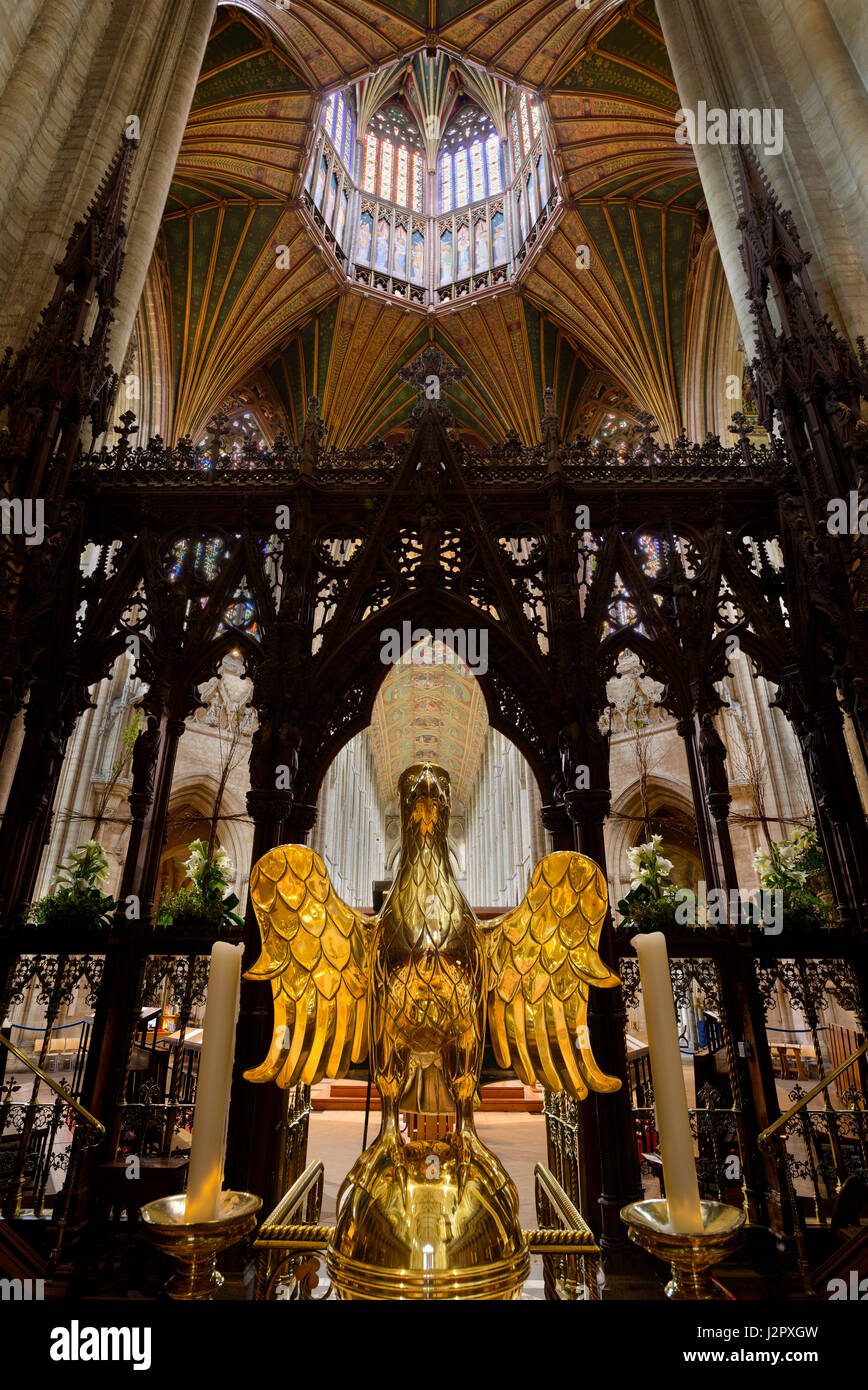 View of the Octagon Tower with pulpit and rood screen at Ely Cathedral ...