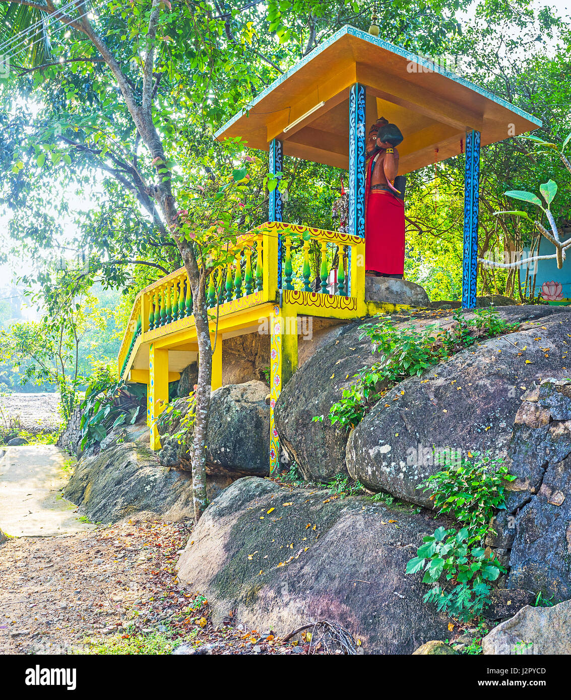 Rumassala peace pagoda hi-res stock photography and images - Alamy