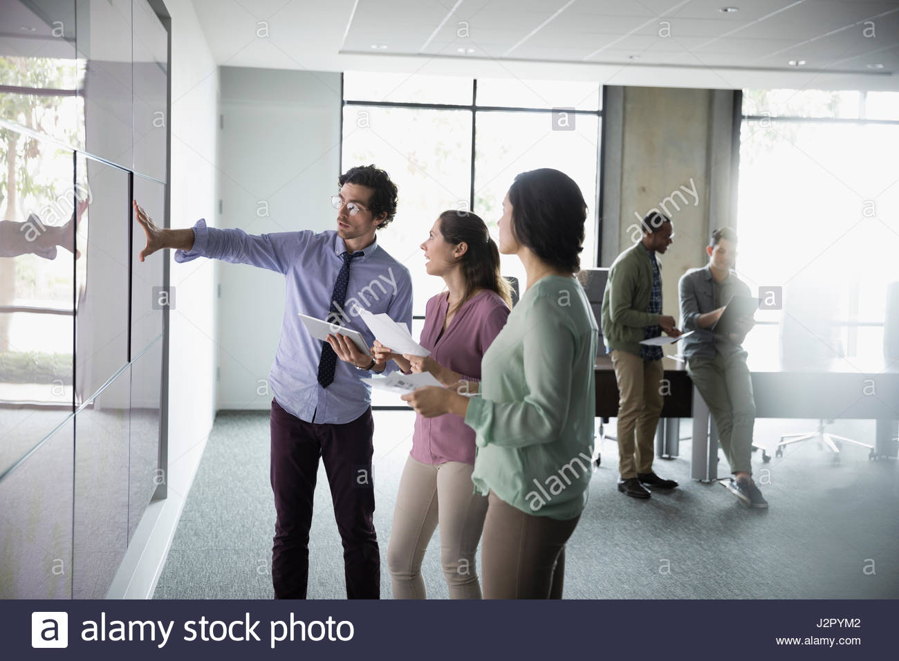 Projection ideas hi-res stock photography and images - Alamy