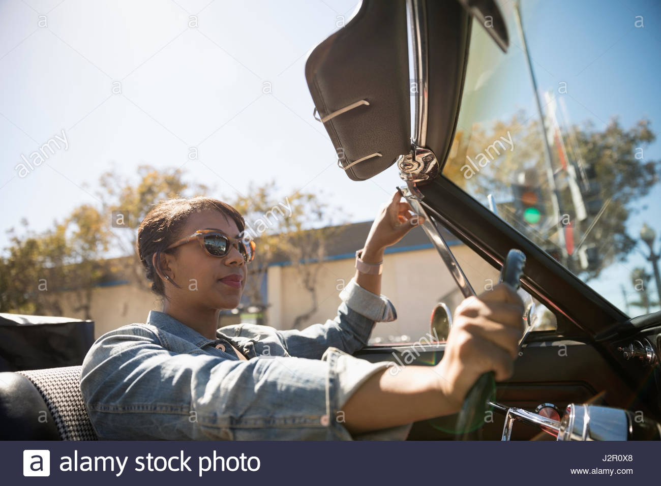 Driving convertible hi-res stock photography and images - Alamy