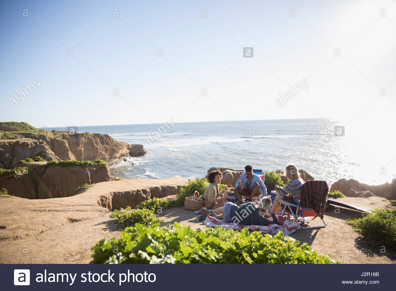 Hanging out on beach hi-res stock photography and images - Alamy