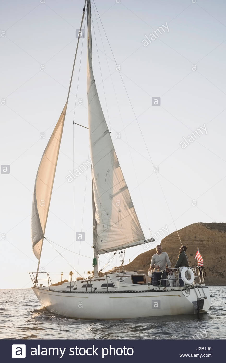 Sailing sunset hi-res stock photography and images - Alamy
