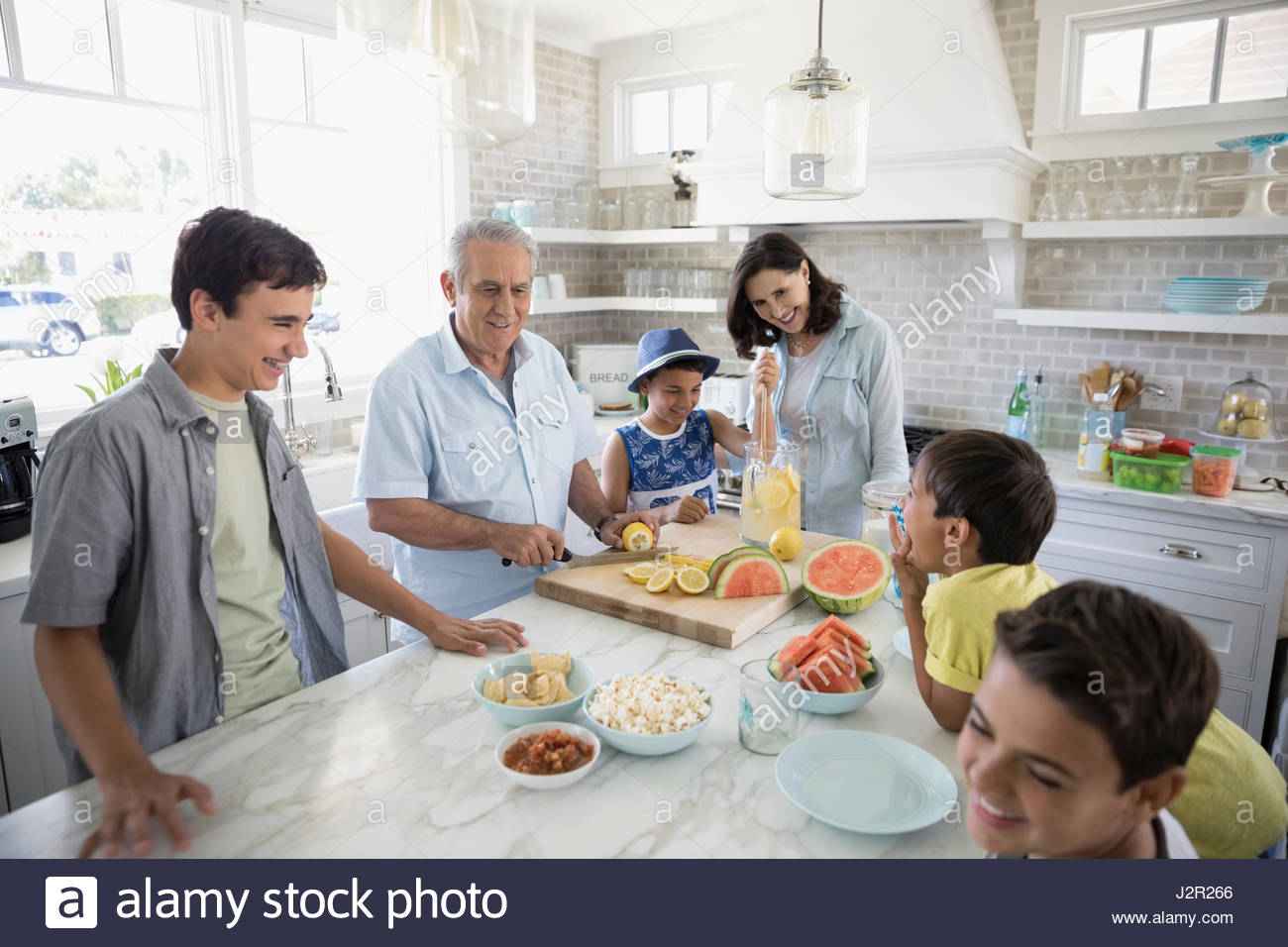 Snacking Stock Photos & Snacking Stock Images - Alamy