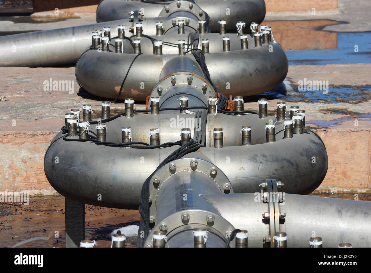 Fountain in operation hi-res stock photography and images - Alamy