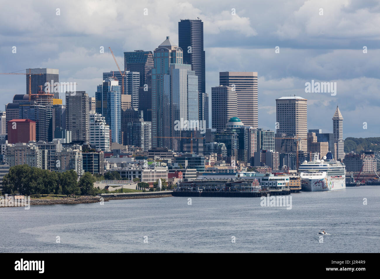 Busy day in Puget Sound near Seattle, Washington Stock Photo - Alamy