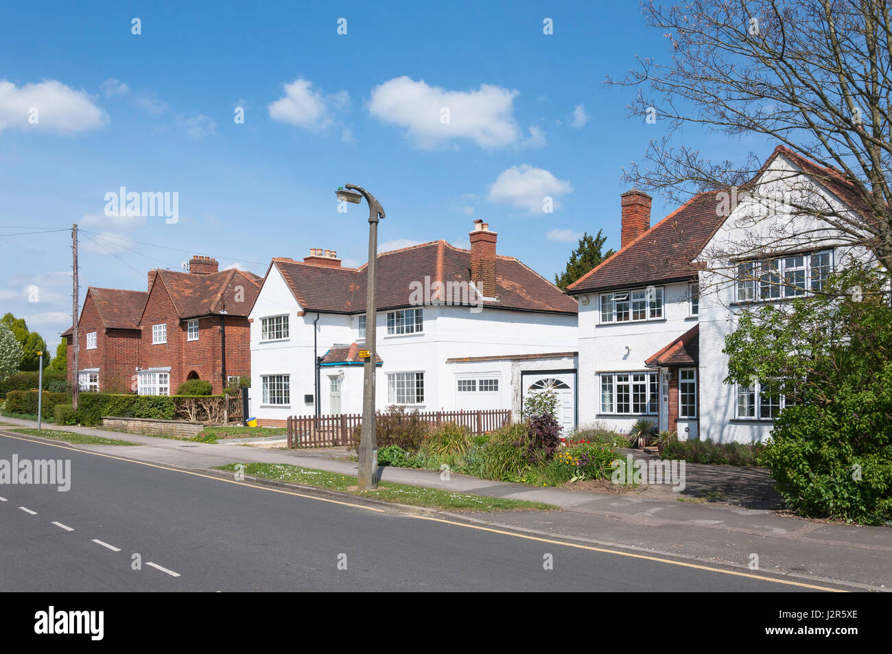 Houses on South View, Letchworth Garden City, Hertfordshire, England ...