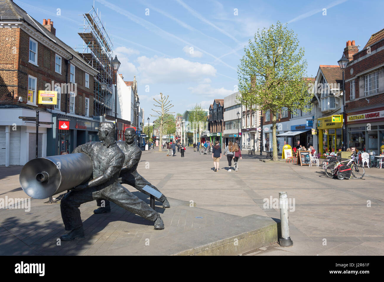 Staines Town Uk High Resolution Stock Photography and Images - Alamy