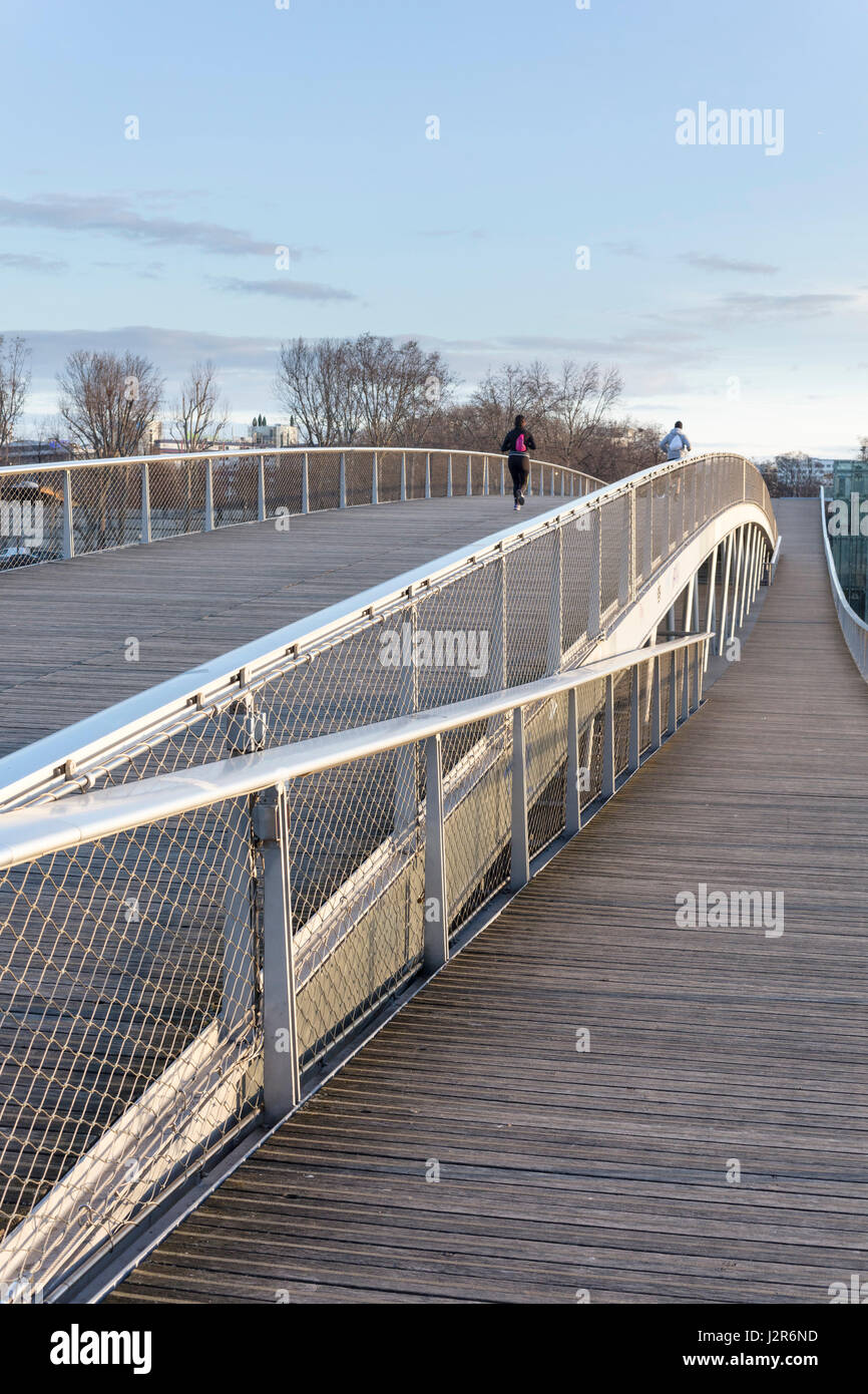The Passerelle Simone-de-Beauvoir, pedestrian bridge, Paris, France ...