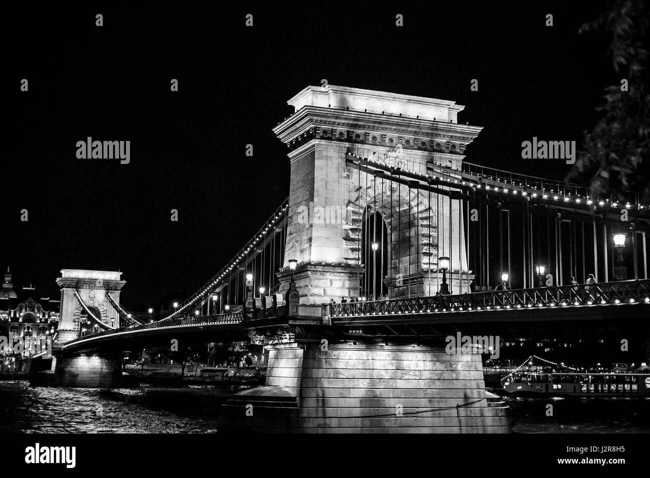 Chain bridge night view Black and White Stock Photos & Images - Alamy