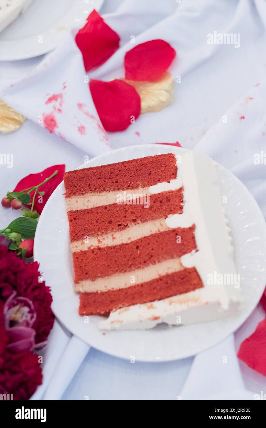 Sliced Wedding Cake At Reception Stock Photo - Alamy