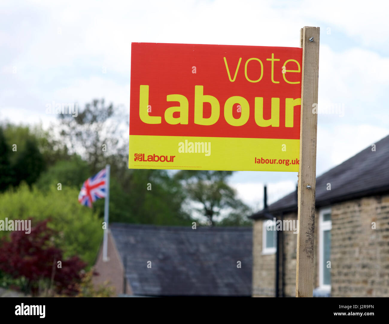 Voting placard hi-res stock photography and images - Alamy