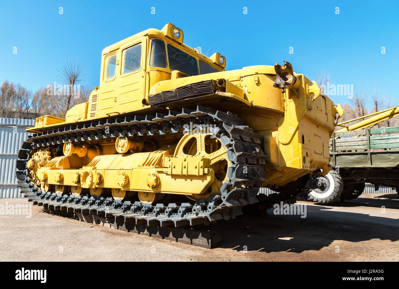 Caterpillar scraper hi-res stock photography and images - Alamy