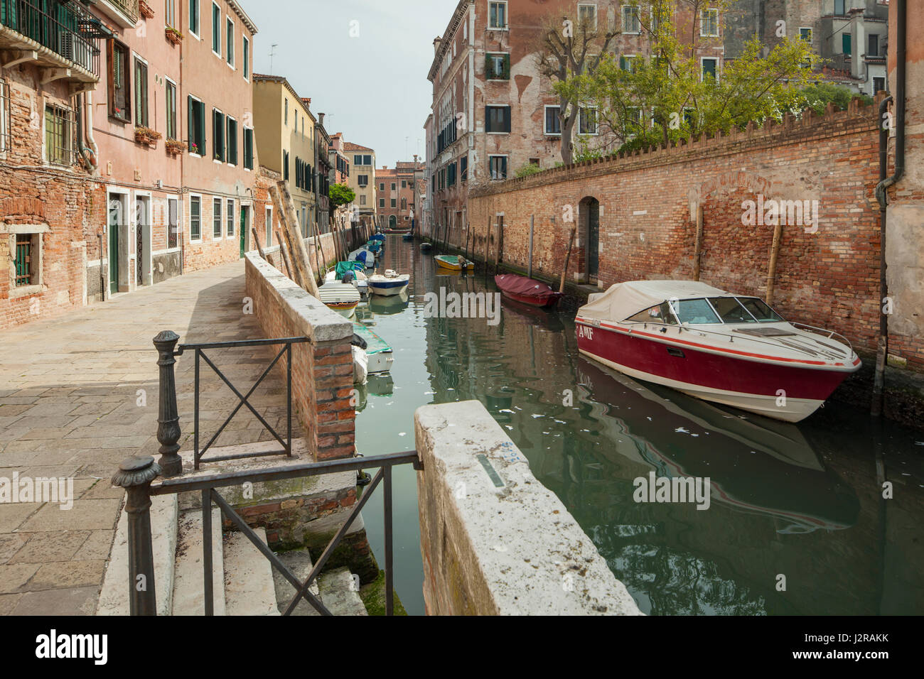 Venice in spring hi-res stock photography and images - Alamy