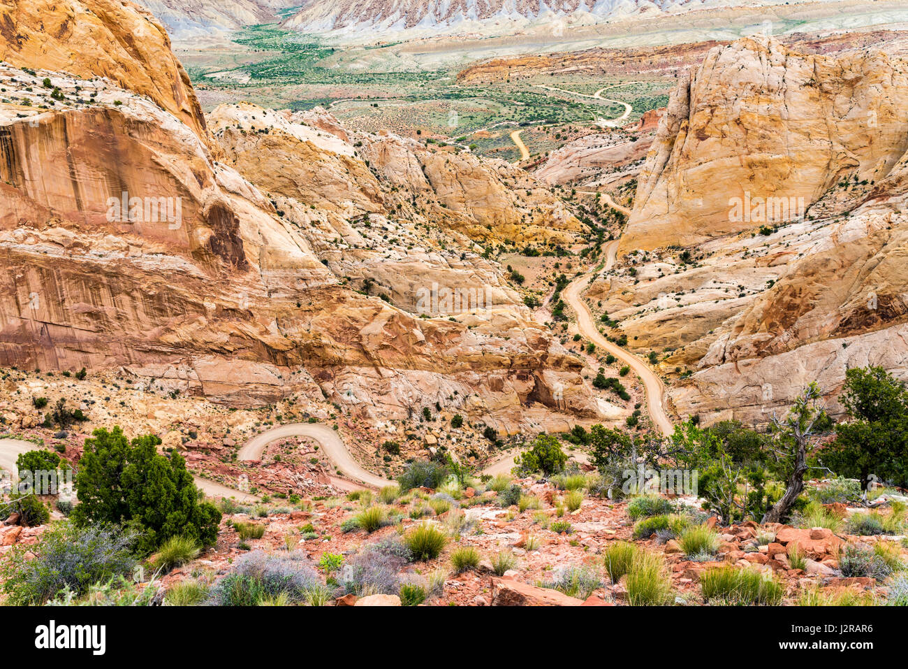Dirt road switchbacks hi-res stock photography and images - Alamy