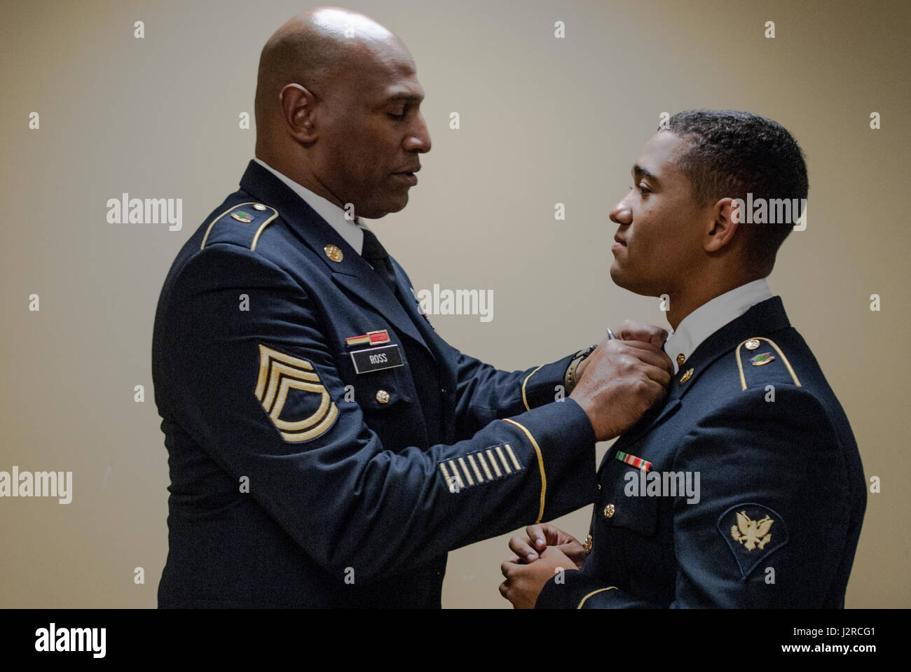 Spc. Donovan Boatwright of the 415th CBRN Brigade, 76th Operational ...