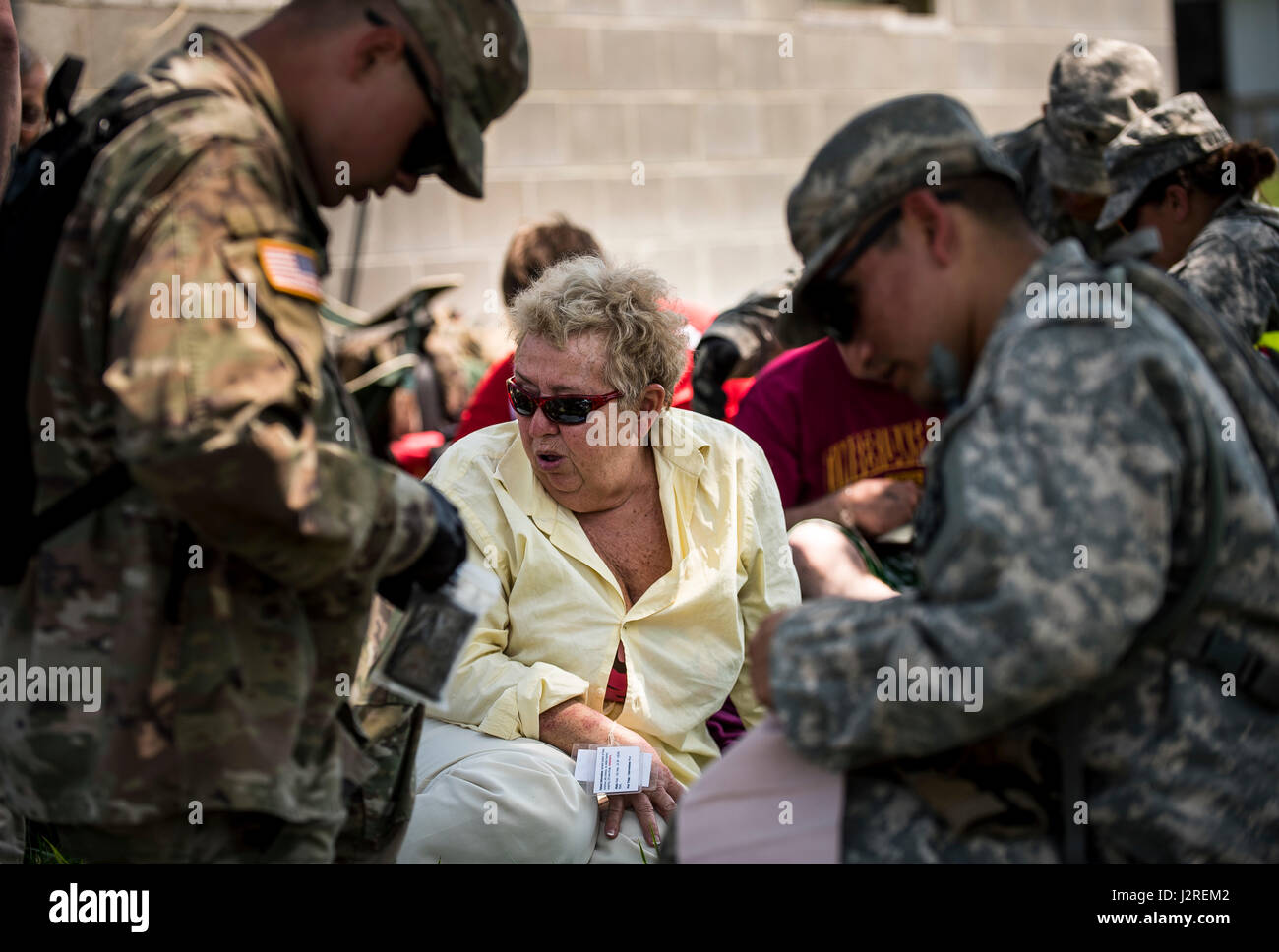 401st military police company hi-res stock photography and images - Alamy