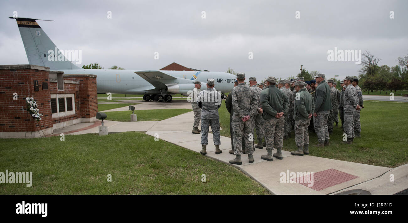 Members of the 126th Air Refueling Wing and the 906th Air Refueling ...