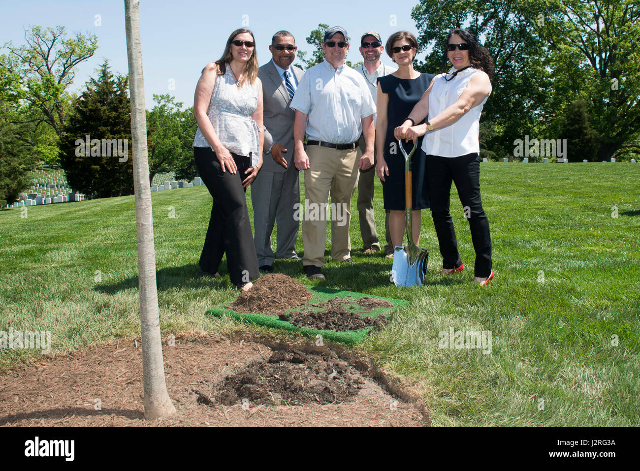 Arlington National Cemetery conducted a tree planting ceremony in ...