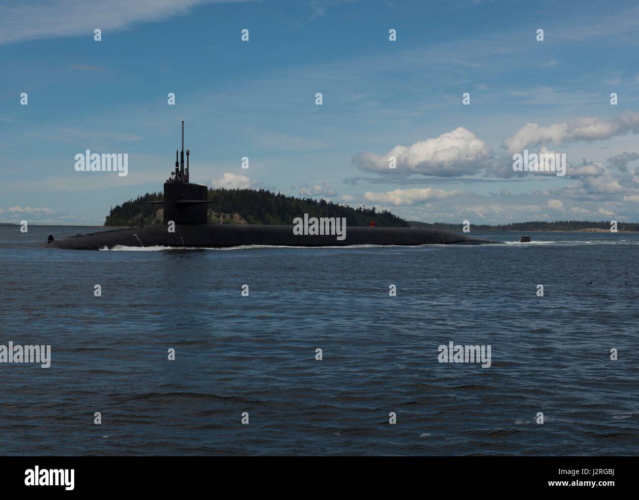 PUGET SOUND, Wash. (APRIL. 28, 2017) - The Gold Crew of the Ohio-class ...