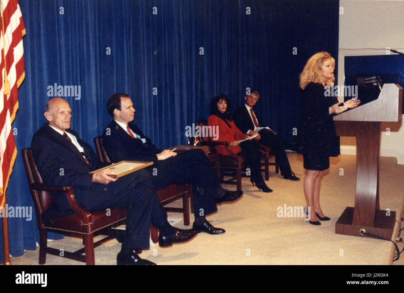 ROSKENS- END HUNGER AWARDS 1990 - Awardee speaking at podium Stock ...