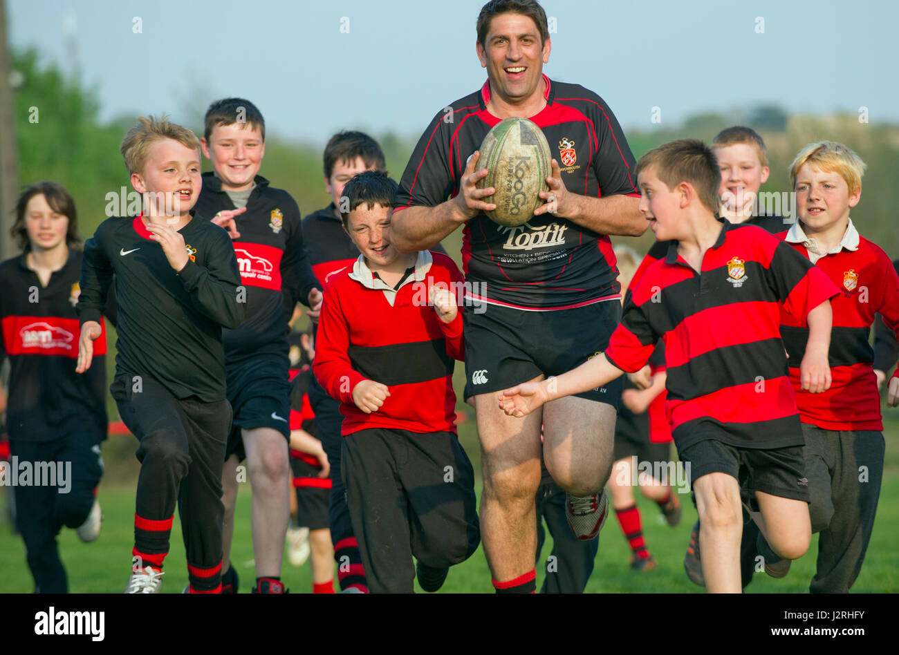 Avonmouth Rugby Football Club, Bristol with Nick Venn teaching ...