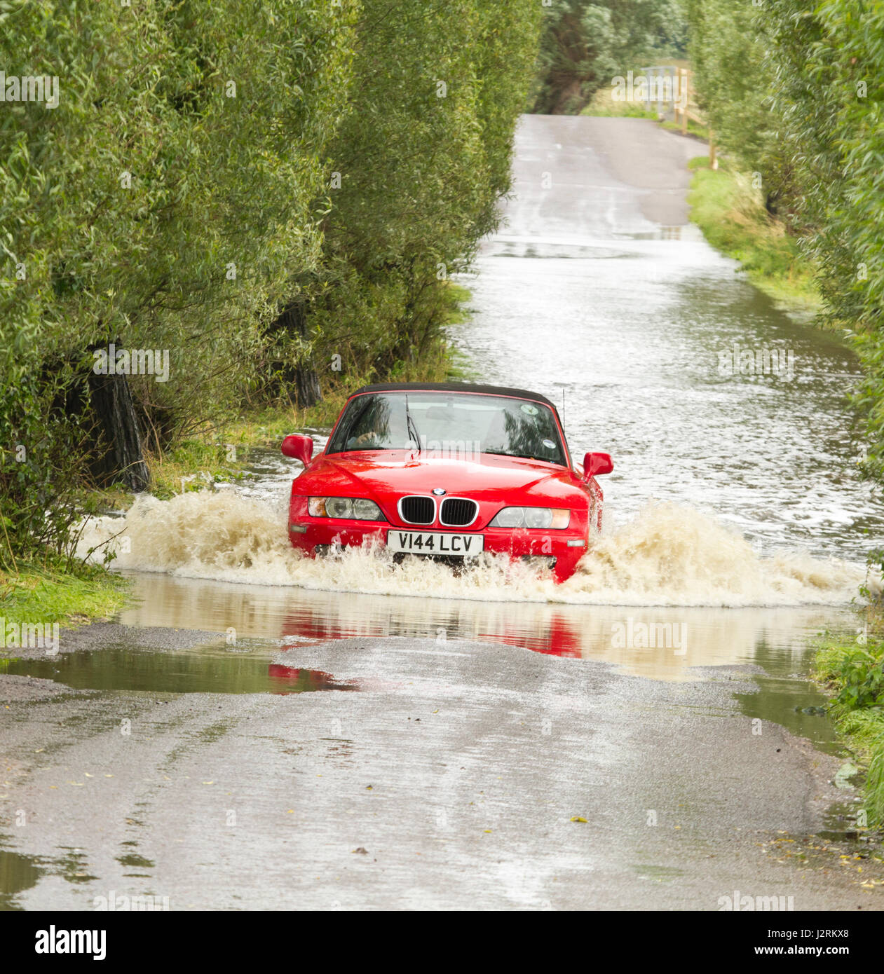 Flooded bmw hi-res stock photography and images - Alamy
