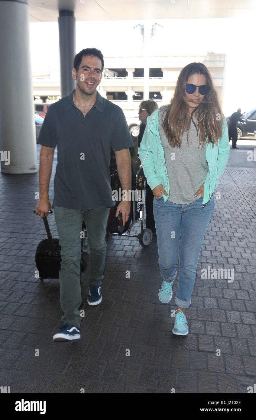 Eli Roth departs from the airport with his wife Lorenza Featuring: Eli ...