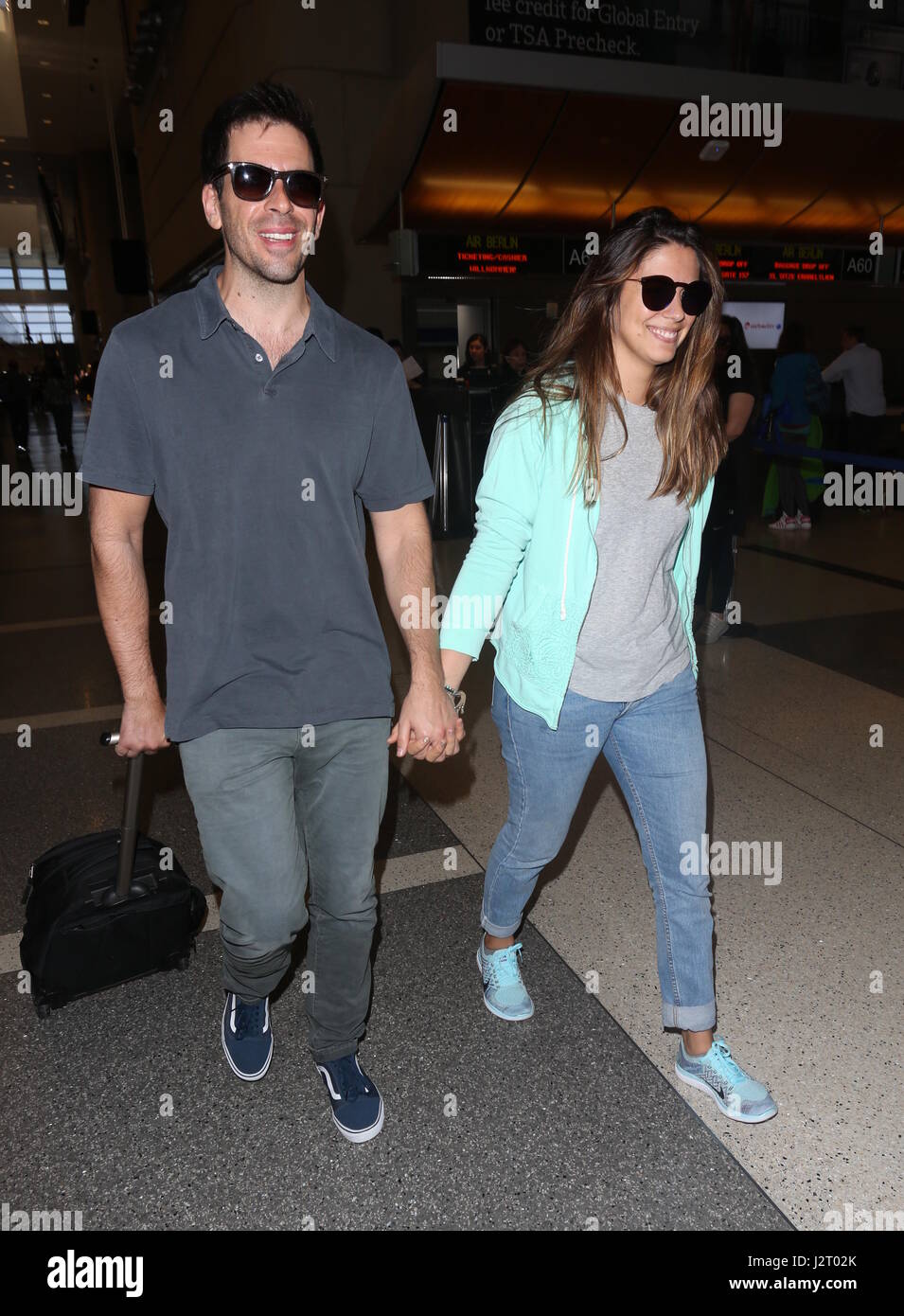 Eli Roth departs from the airport with his wife Lorenza Featuring: Eli ...
