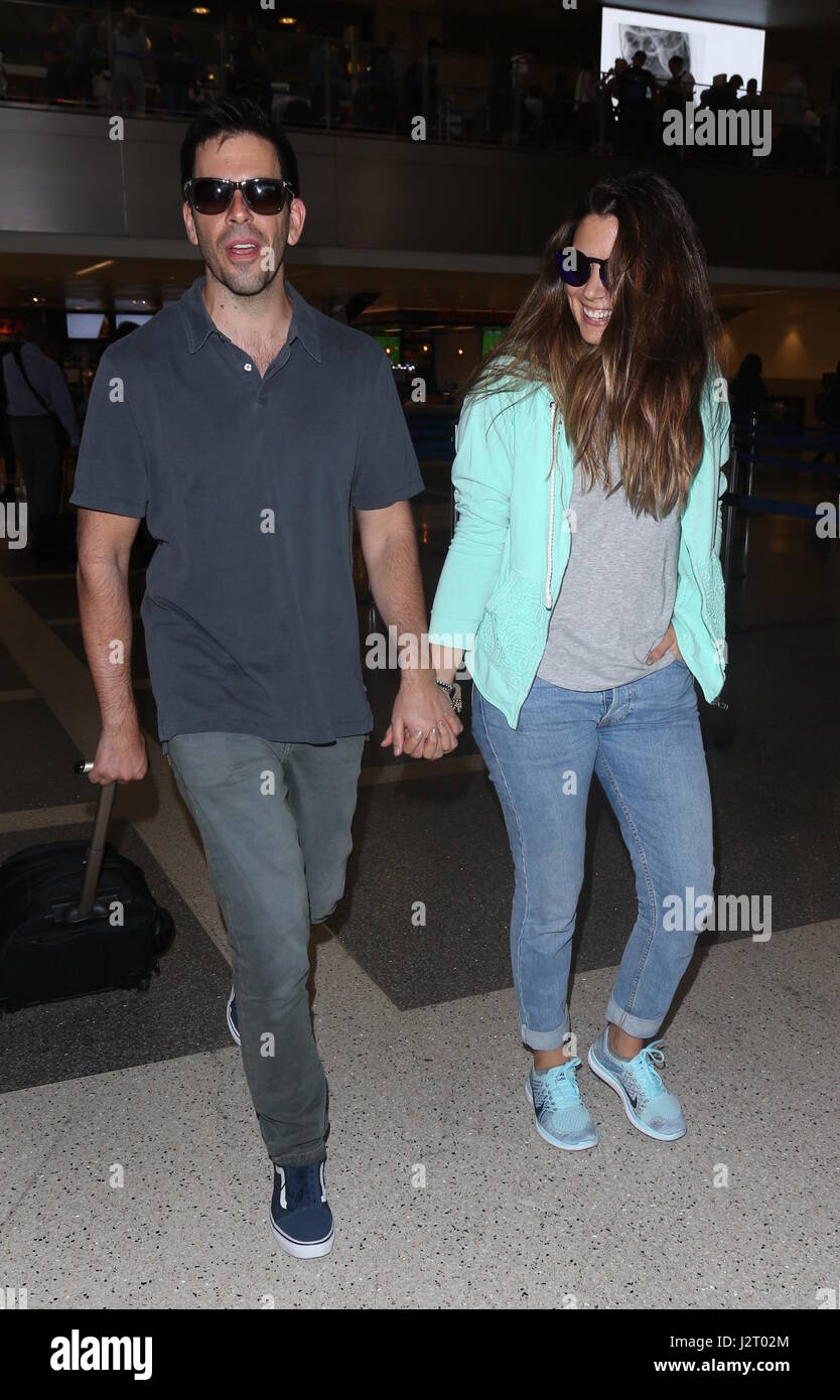 Eli Roth departs from the airport with his wife Lorenza Featuring: Eli ...