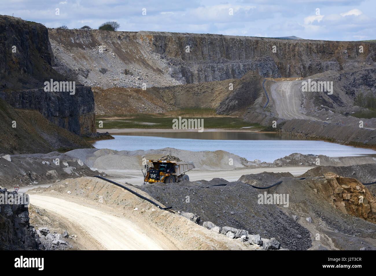 Tipper Lorry Quarry Truck High Resolution Stock Photography and Images ...