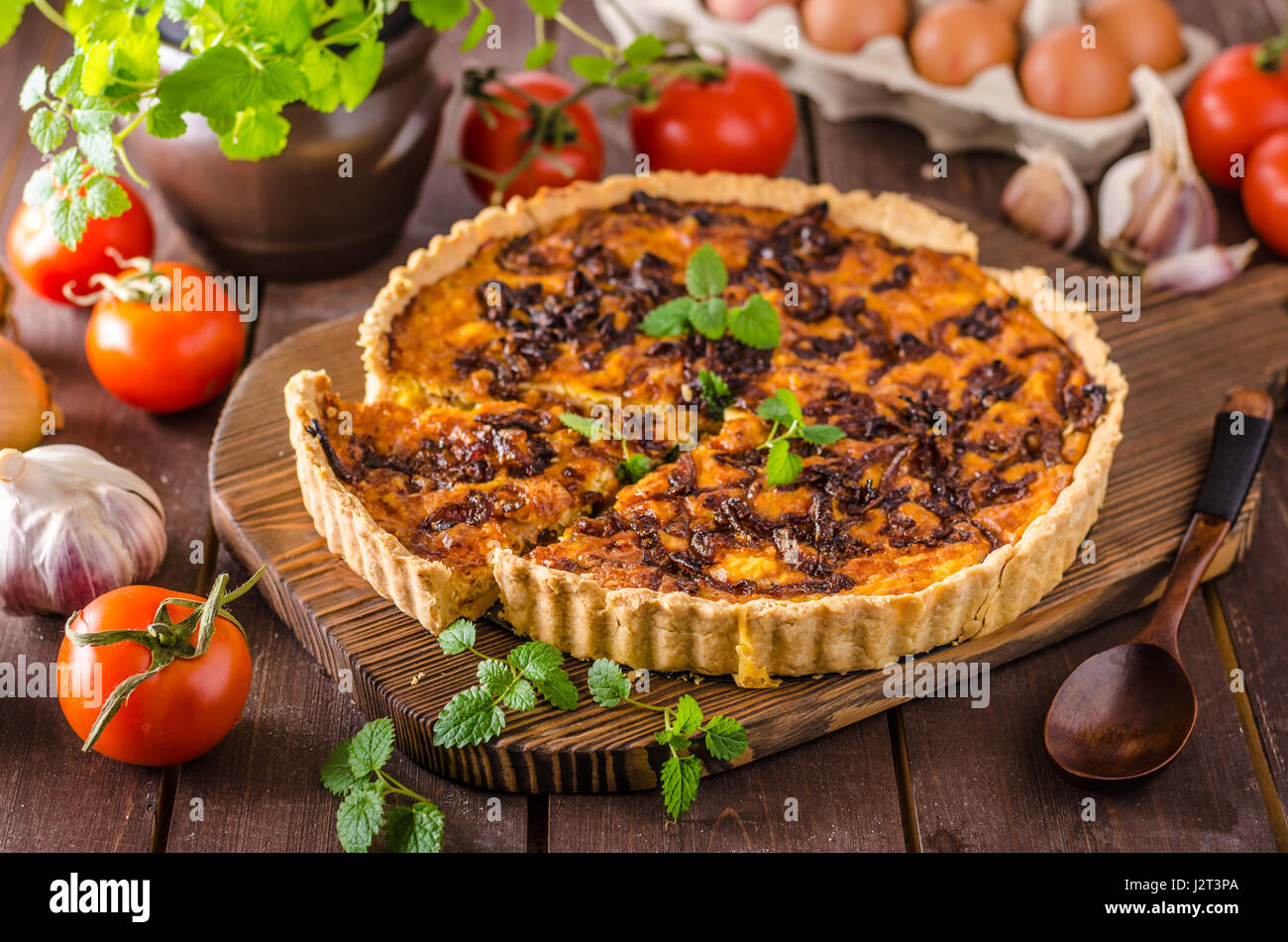 Delish quiche onion, food stylid photo, delish taste, ready for your ...