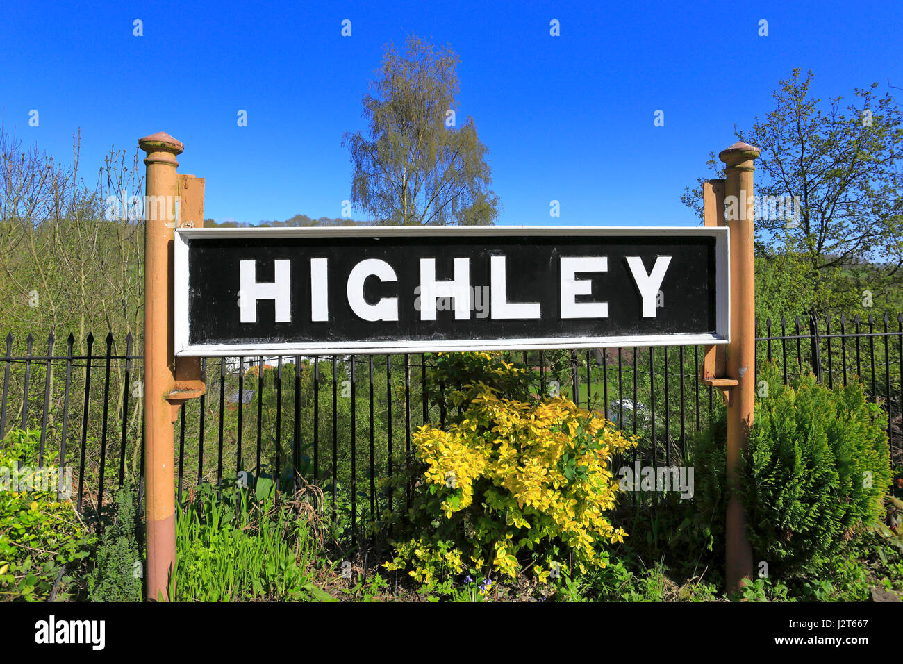 Highley sign at Highley Railway Station on the Severn Valley Railway ...