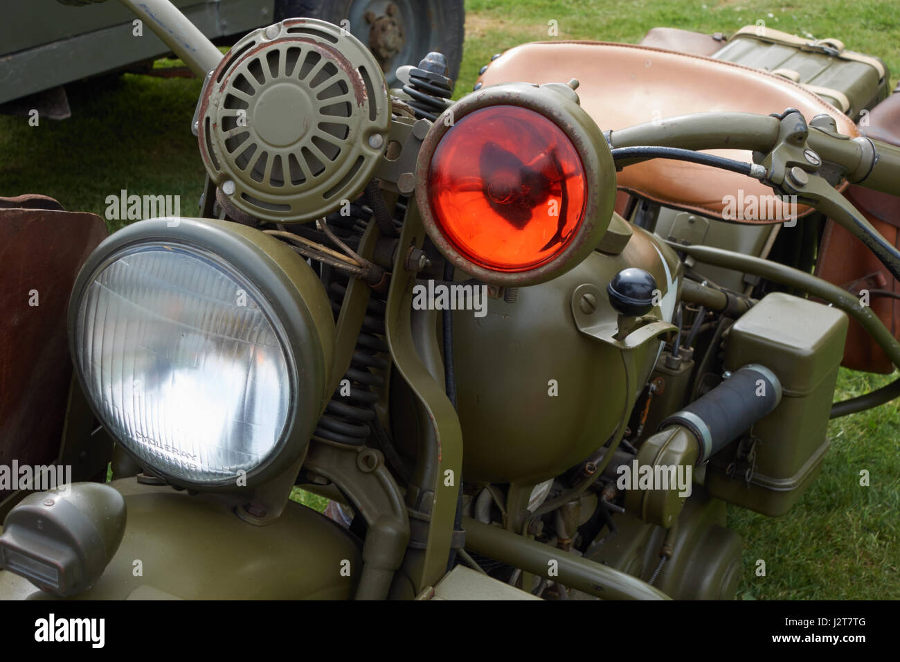 Vintage army motorcycle hi-res stock photography and images - Alamy