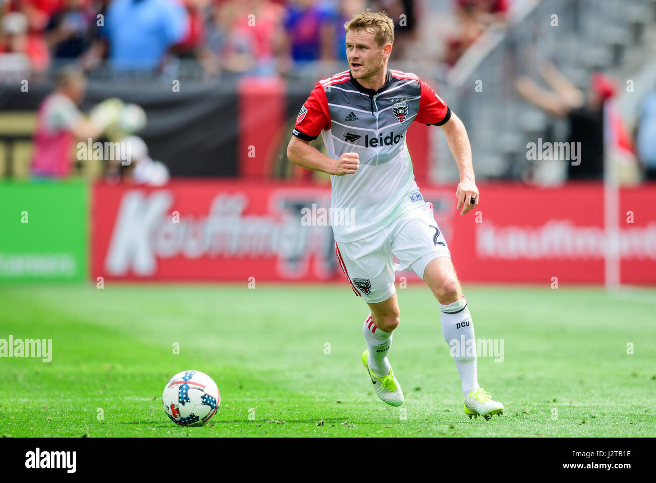 Atlanta, Georgia, USA. 30th Apr, 2017. DC Defender Taylor Kemp (2 ...