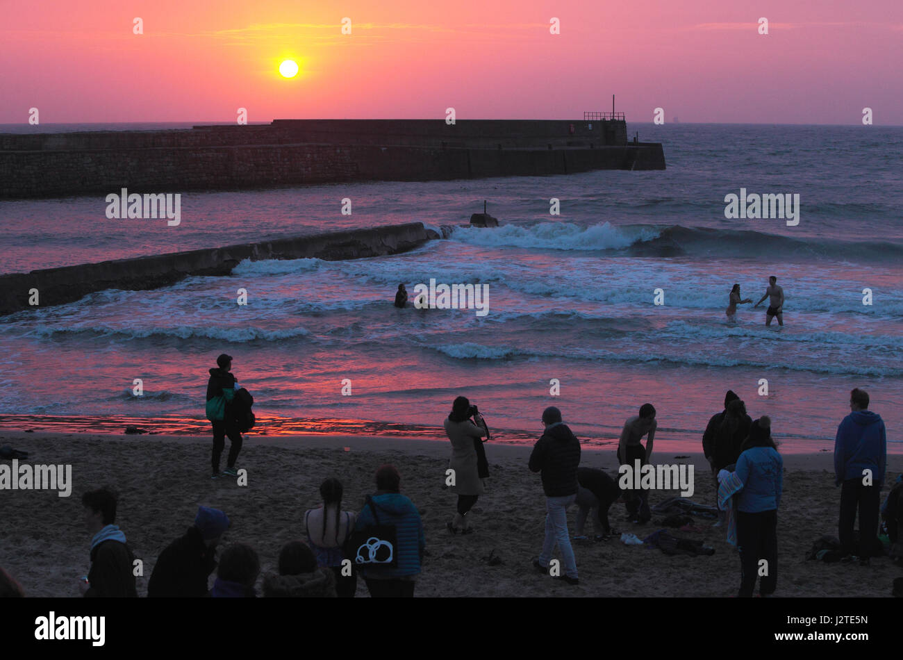 May dip scotland hi-res stock photography and images - Alamy