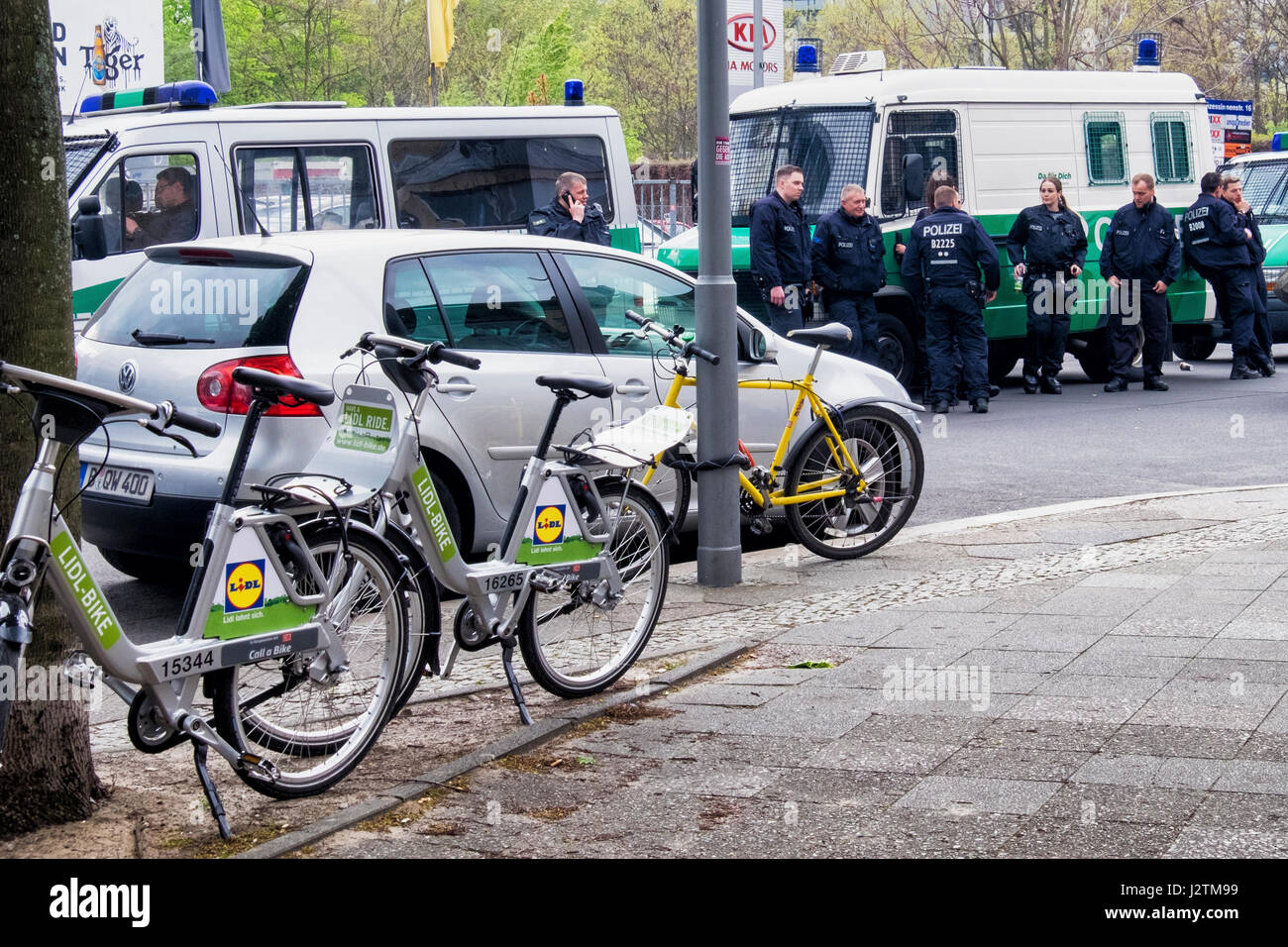 Kreuzberg, Berlin, Germany, 1st May, 2017. May Day, Labour Day or ...